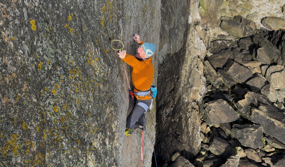 Rob Matheson - The Bells, The Bells! (E7 6b)